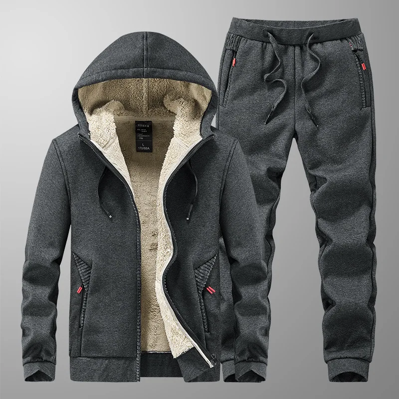 Davis WinterPlush Tracksuit – Dalebury